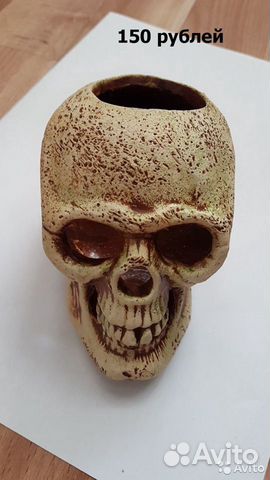 Декор в аквариум череп