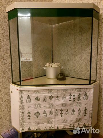 Аквариум угловой, 100л