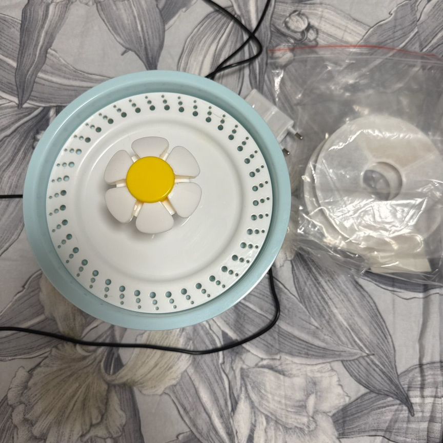 Фонтанчик для кошек