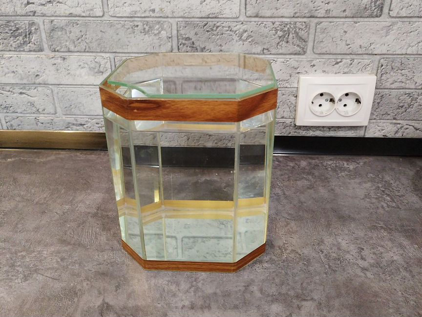 Аквариум с крышкой 4литра