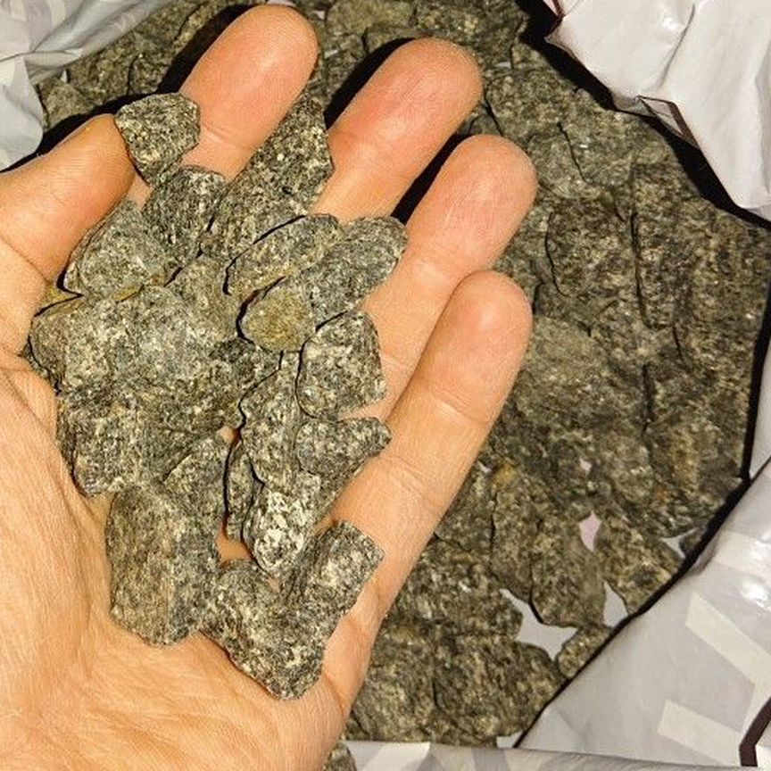 Галька мраморная чёрная 2 кг