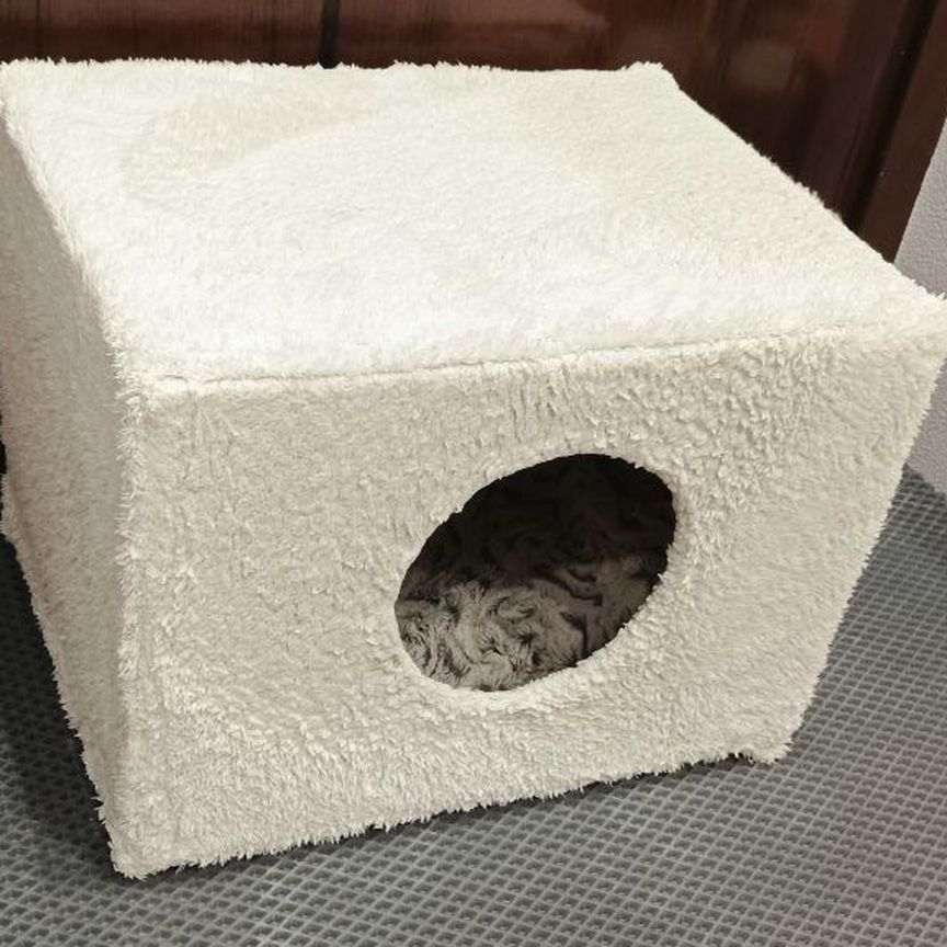 Кошачий домик