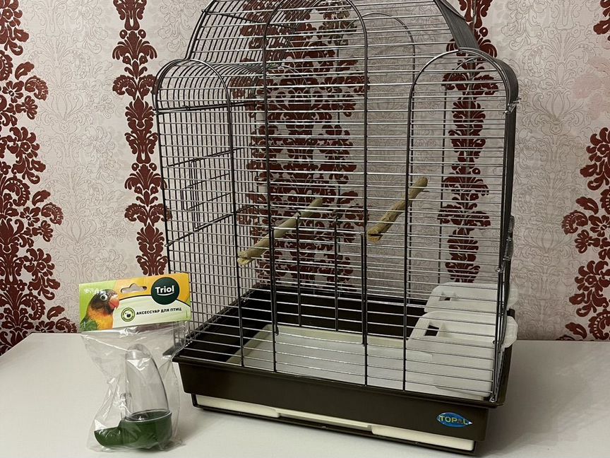 Серебряная (цвет металл) клетка для попугая