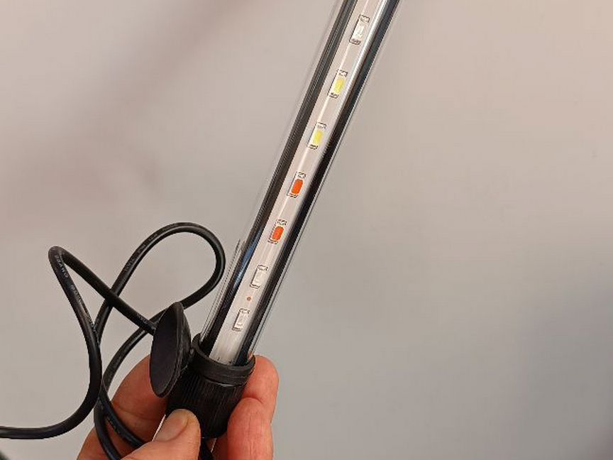 Лампа для аквариума