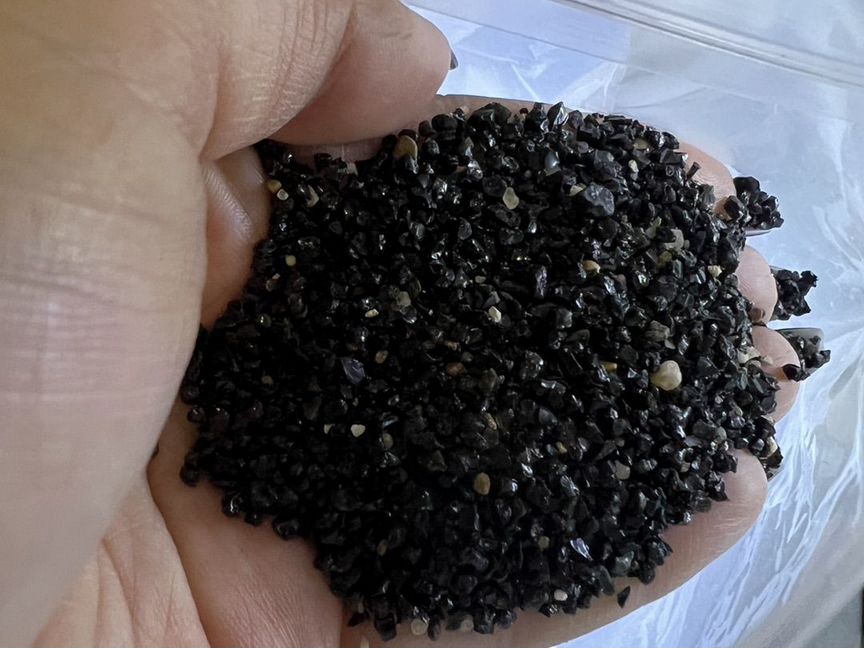 Грунт для аквариума черный