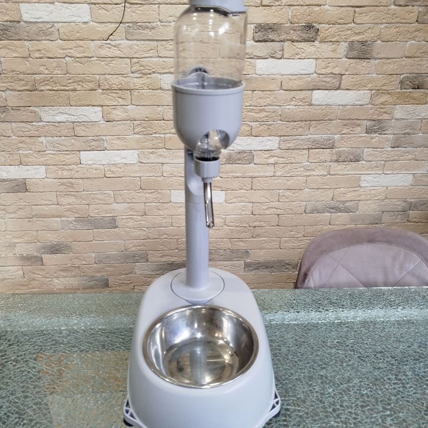 Поилка сухие усы