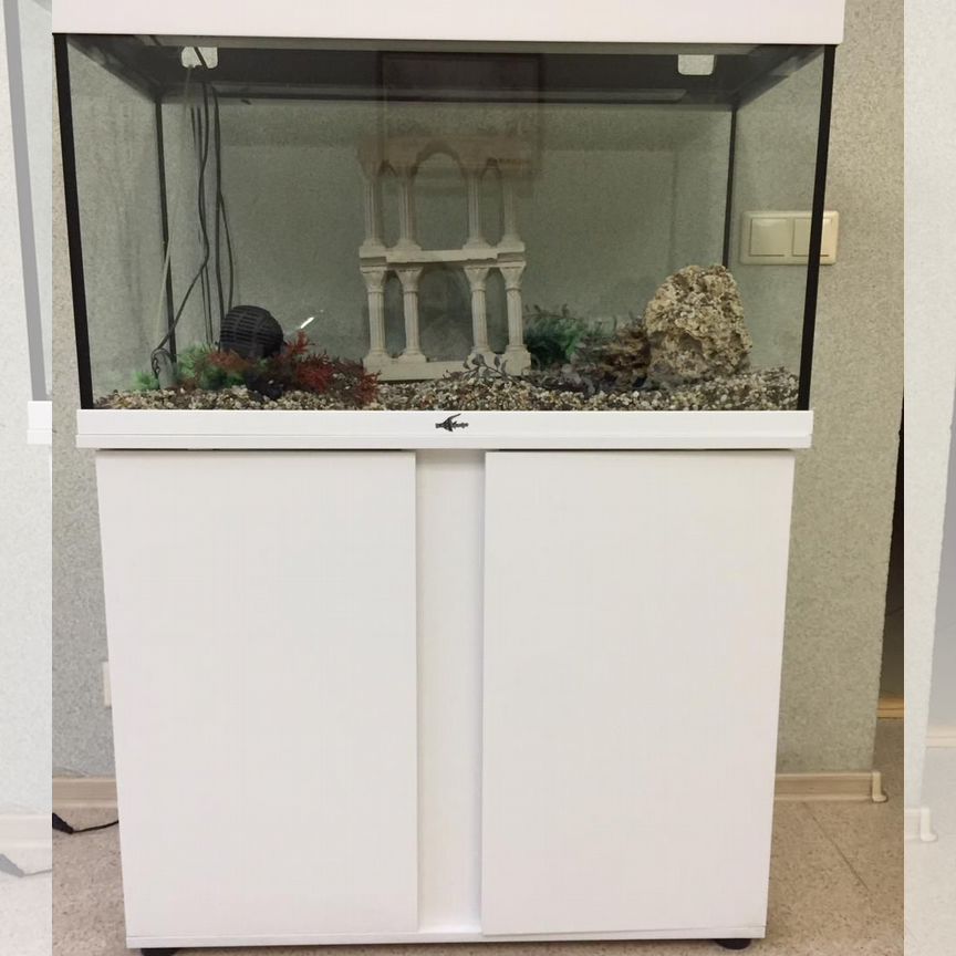 Аквариум с тумбой белый