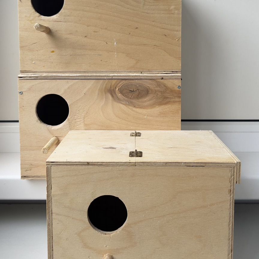 Гнездо для волнистых попугаев