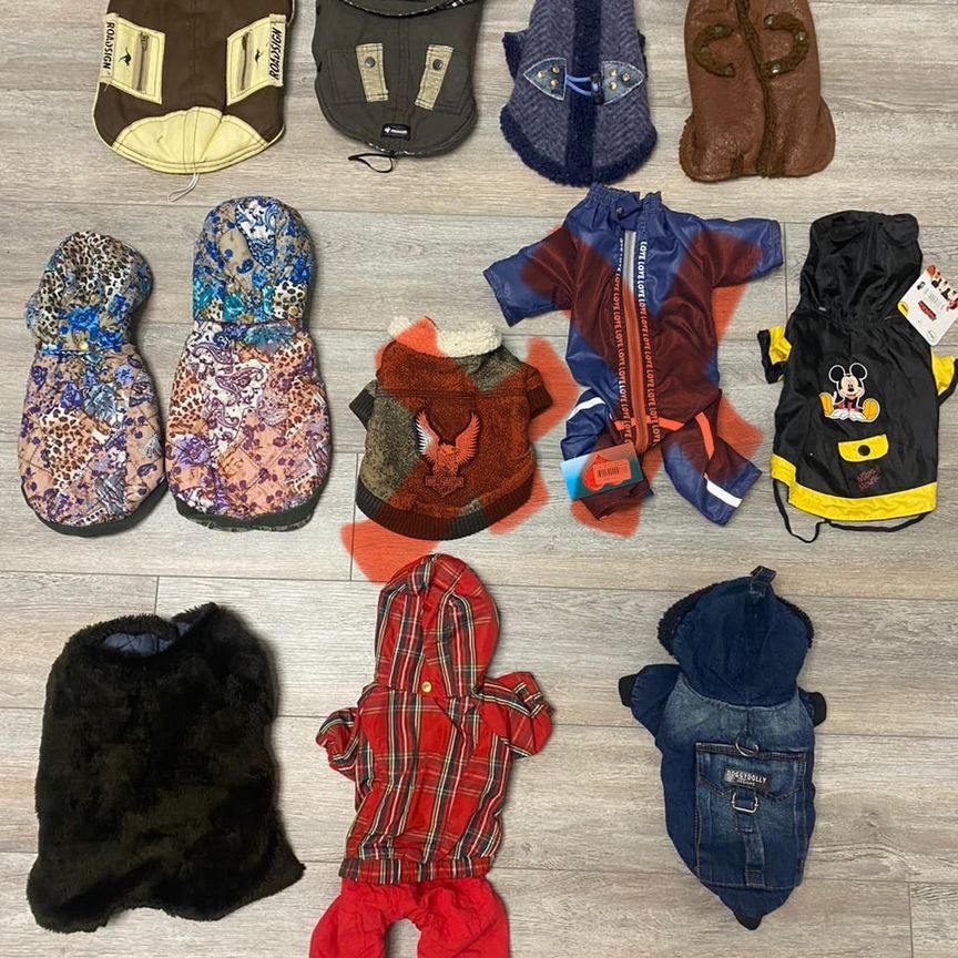 Продам одежду для маленьких пород собак