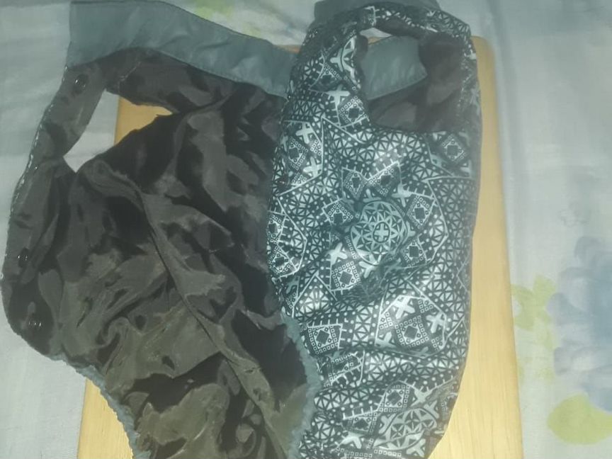 Дождевик и свитер для мелких пород