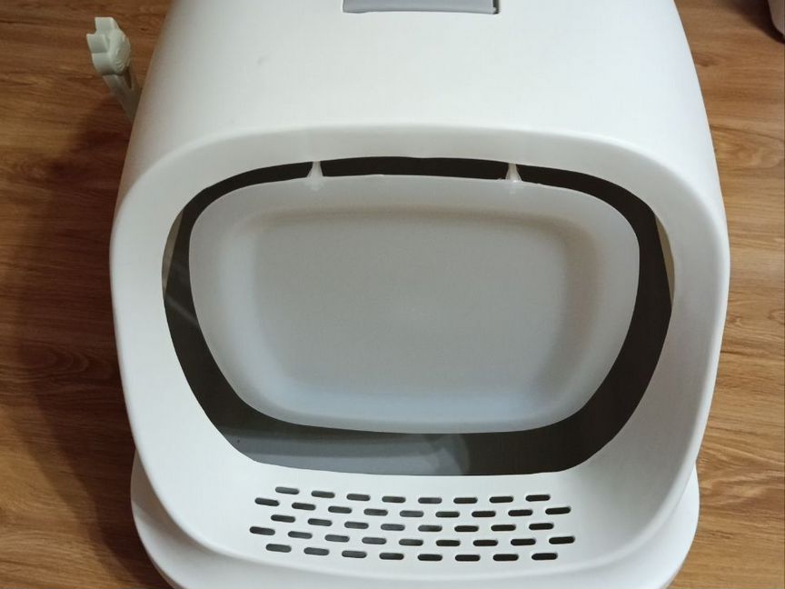 Кошачий лоток закрытый