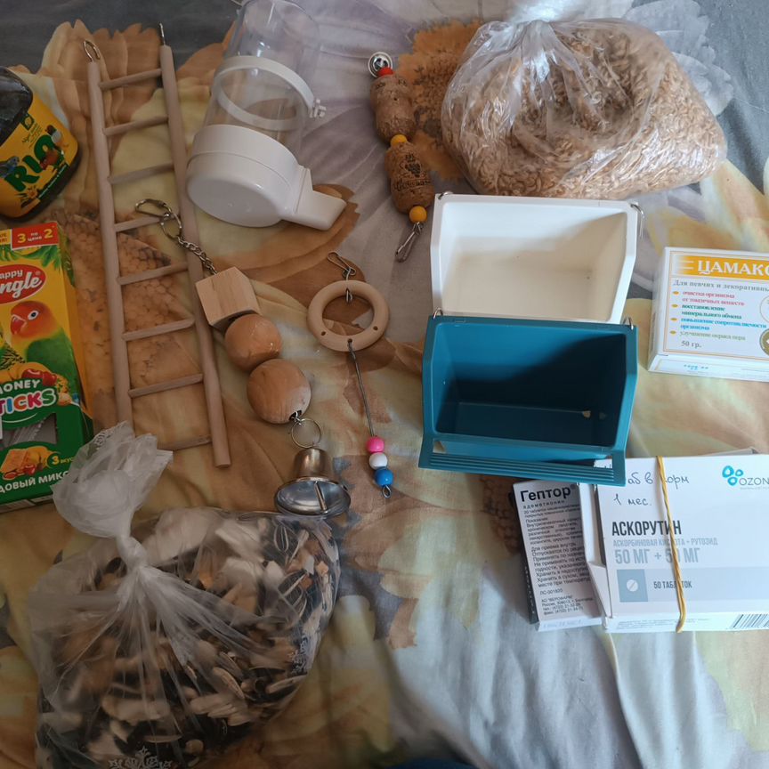 Разное для птиц отдам