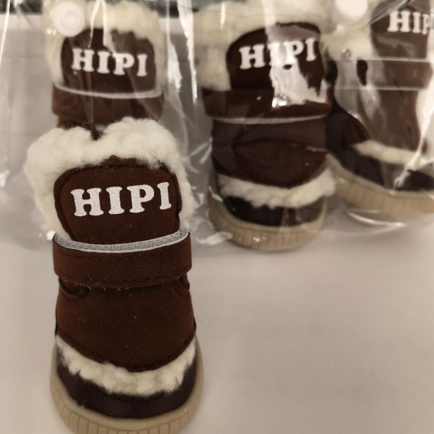 Зимняя обувь для собак мелких пород