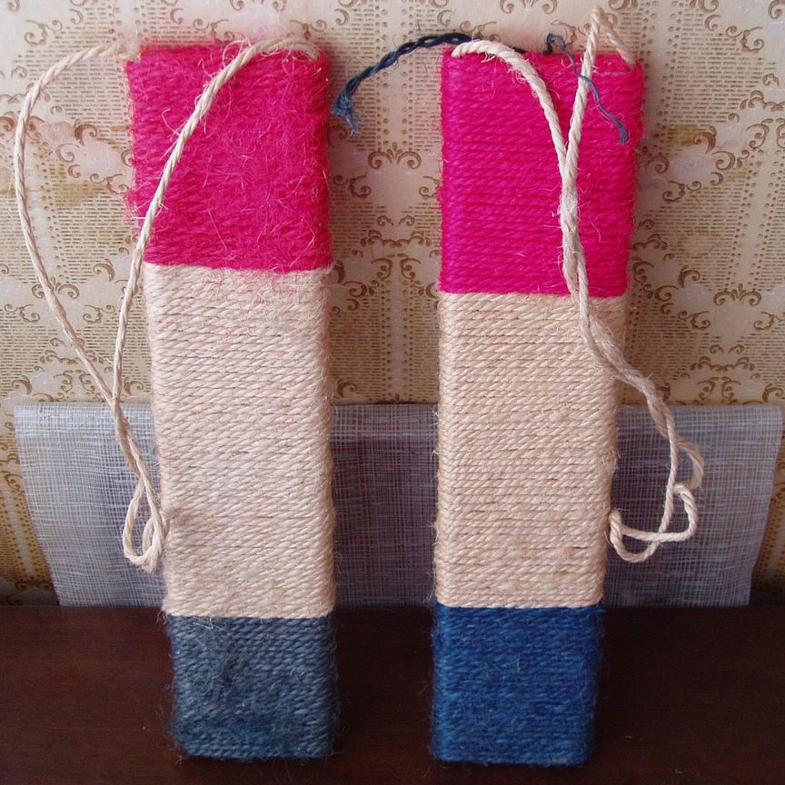 Кoгтeточка Новая Двyхсторонняя, Mиски