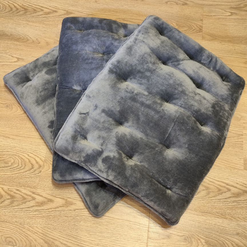 Матрасик, коврик, лежанка для животных 70х50