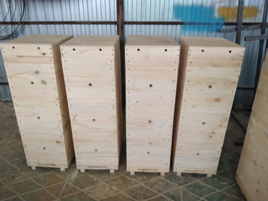 Улей Дадан на 8 рамок, трехкорпусной