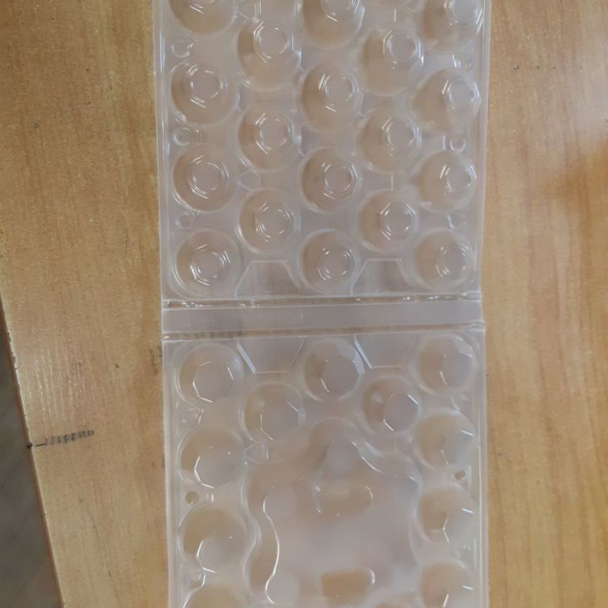 Контейнеры для перепелиных яиц 100 шт