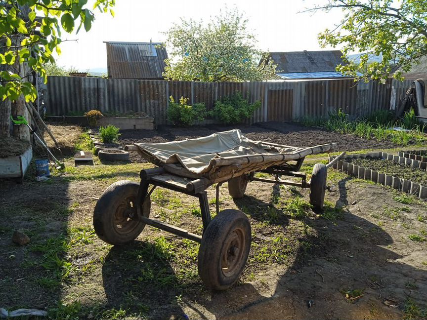 Телега для лошади