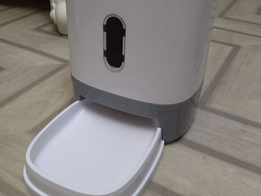 Автоматическая кормушка