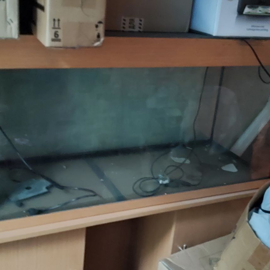 Аквариум 250 литров с тумбой