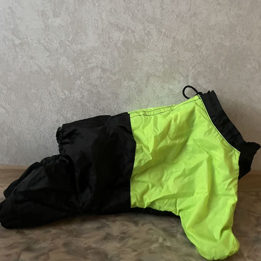 Комбинезон для маленькой собаки