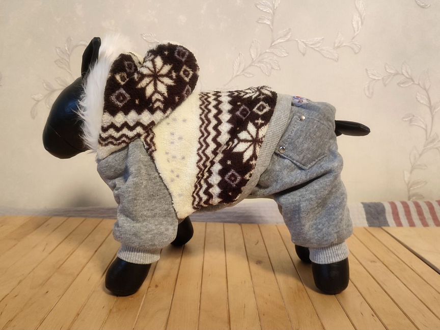 Зимний комбинезон для собаки