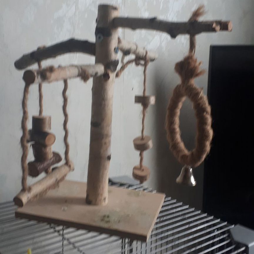 Игровой стенд для попугая