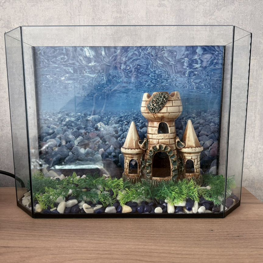 Аквариум для рыбок бу
