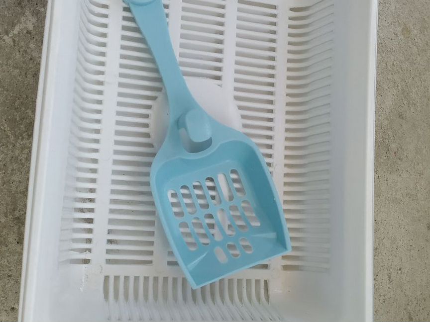 Лоток для кошек с сеткой + совок