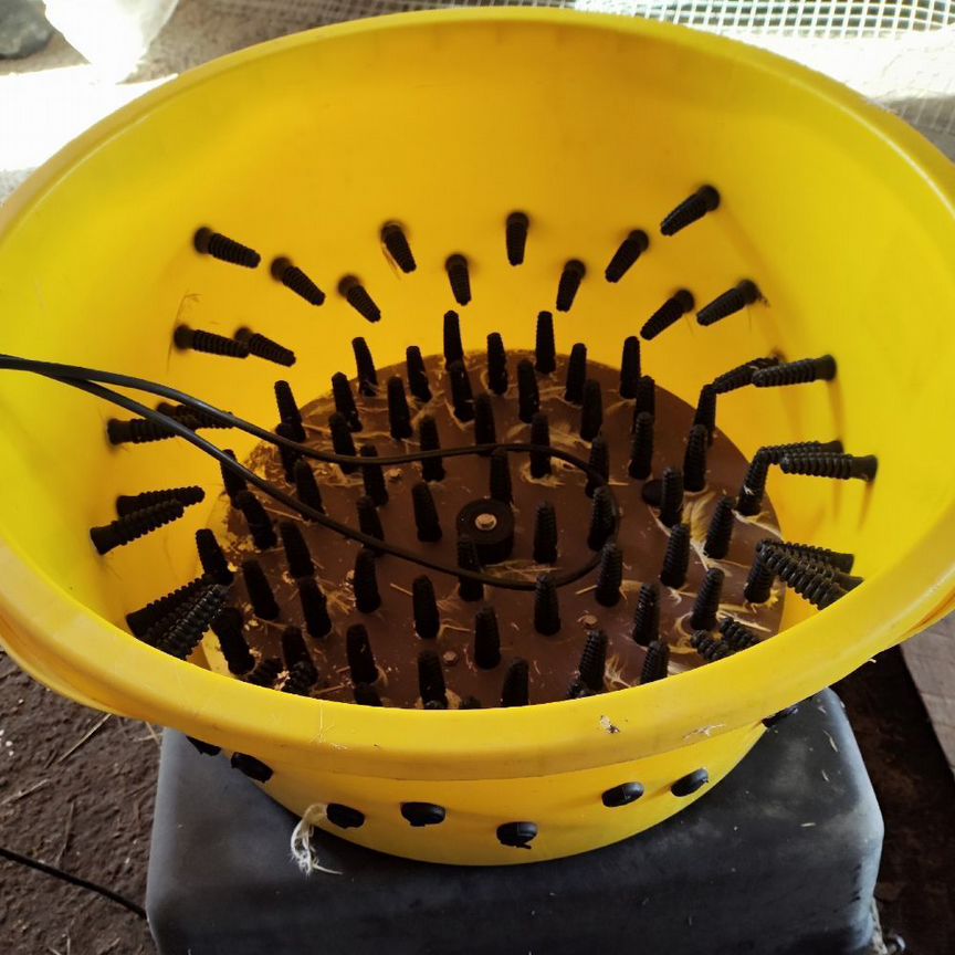 Перосъемная машина