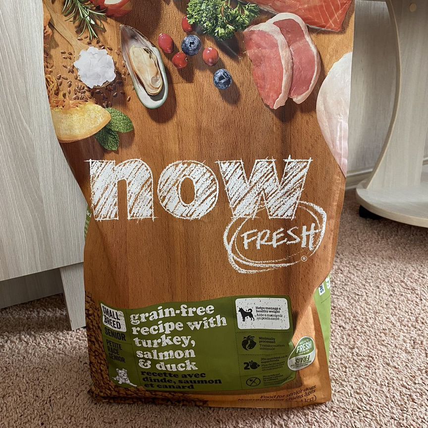 Корм для собак now fresh
