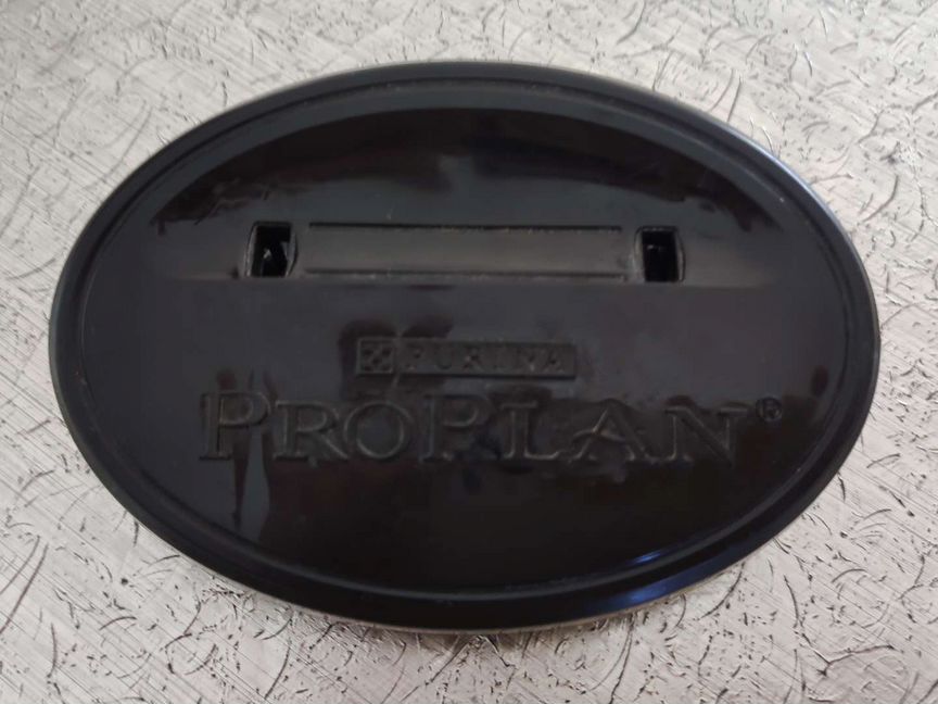 Прищепка на мешок с кормом Фурминатор