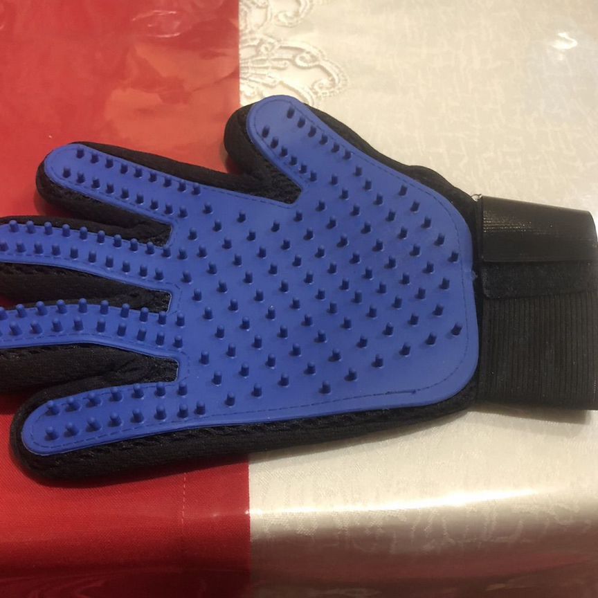 Для животных перчатка чесать шерсть