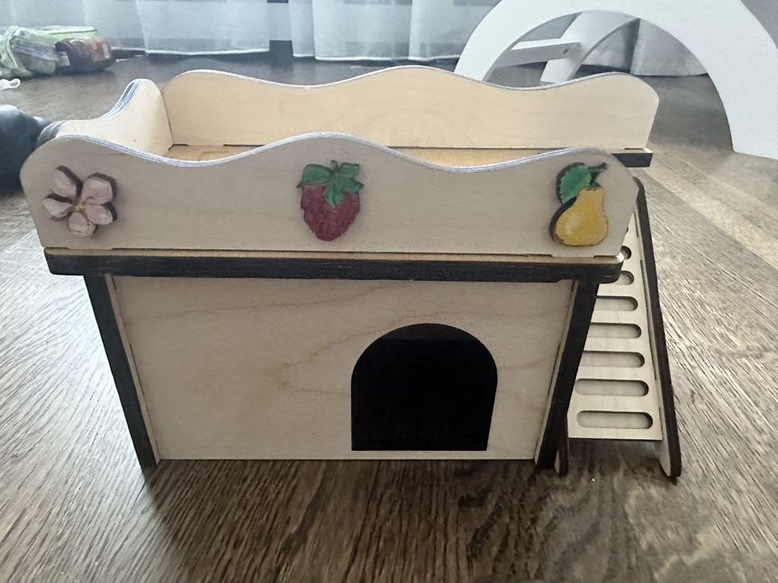 Новый домик для хомячка