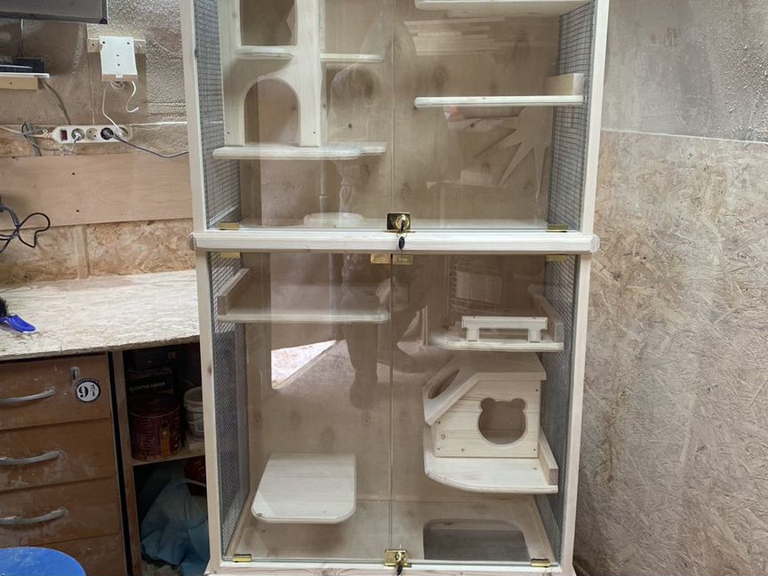 Витрина, клетка, домик для грызунов