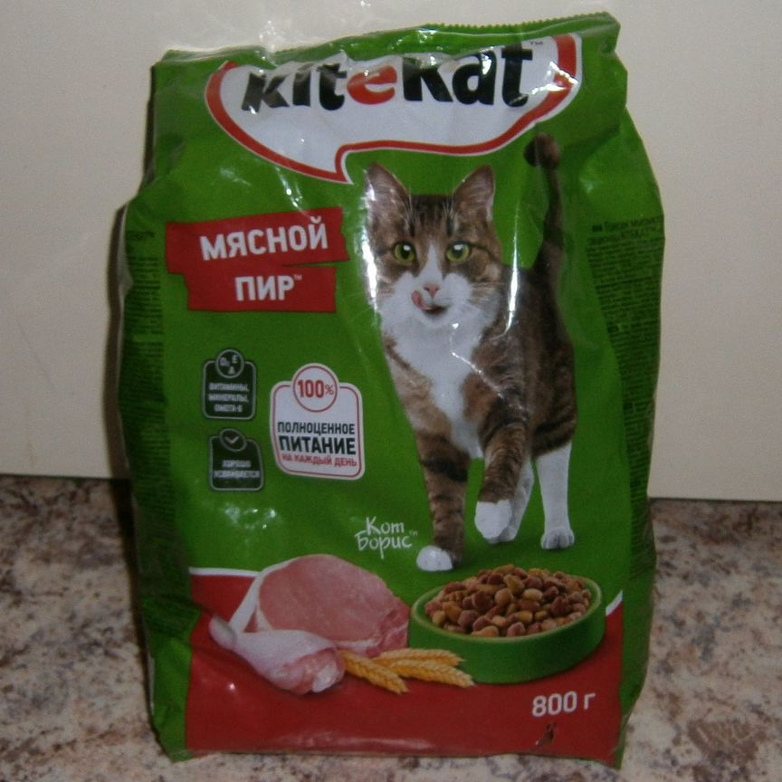 Кошачий корм