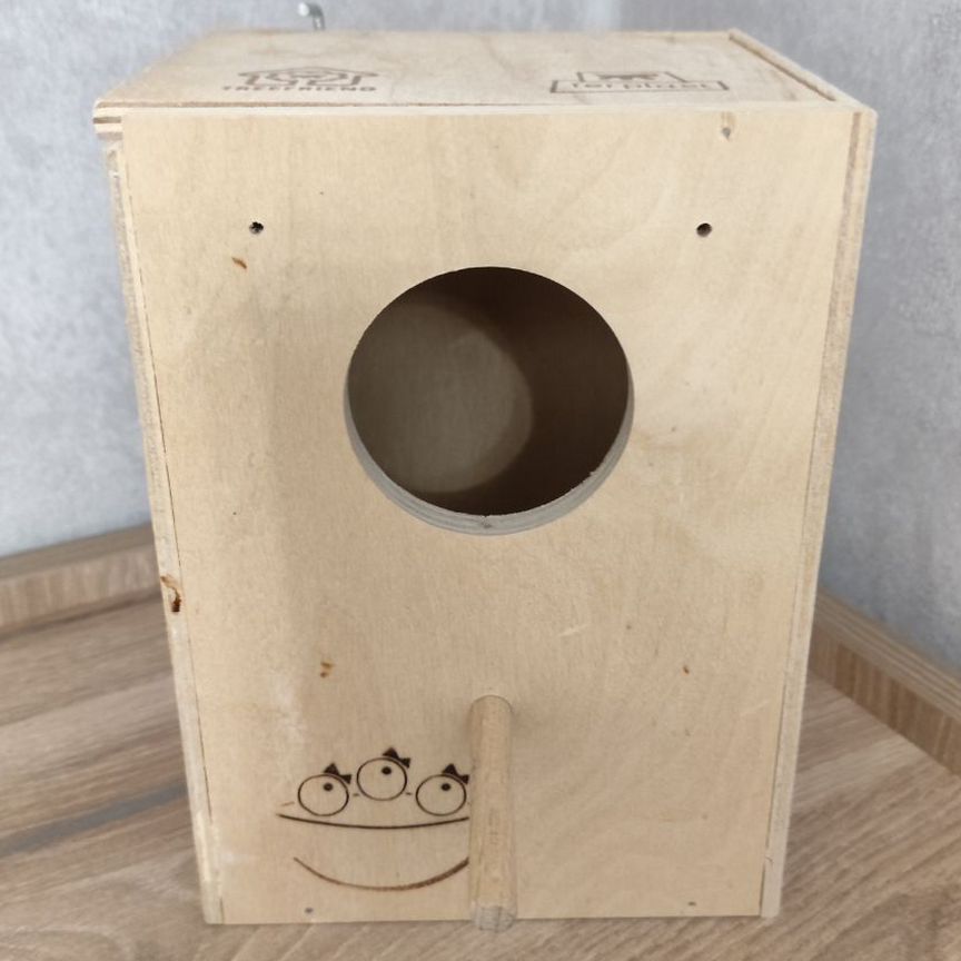 Скворечник деревянный для попугаев