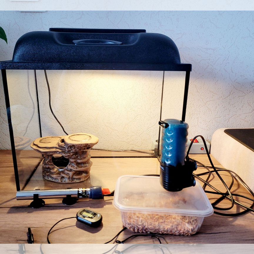 Аквариум 30 литров с оборудованием