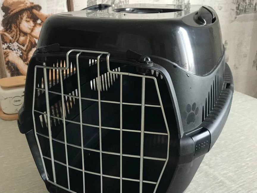 Переноска для животных пластиковая