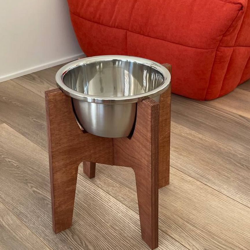 Миски для кошек и собак на подставке