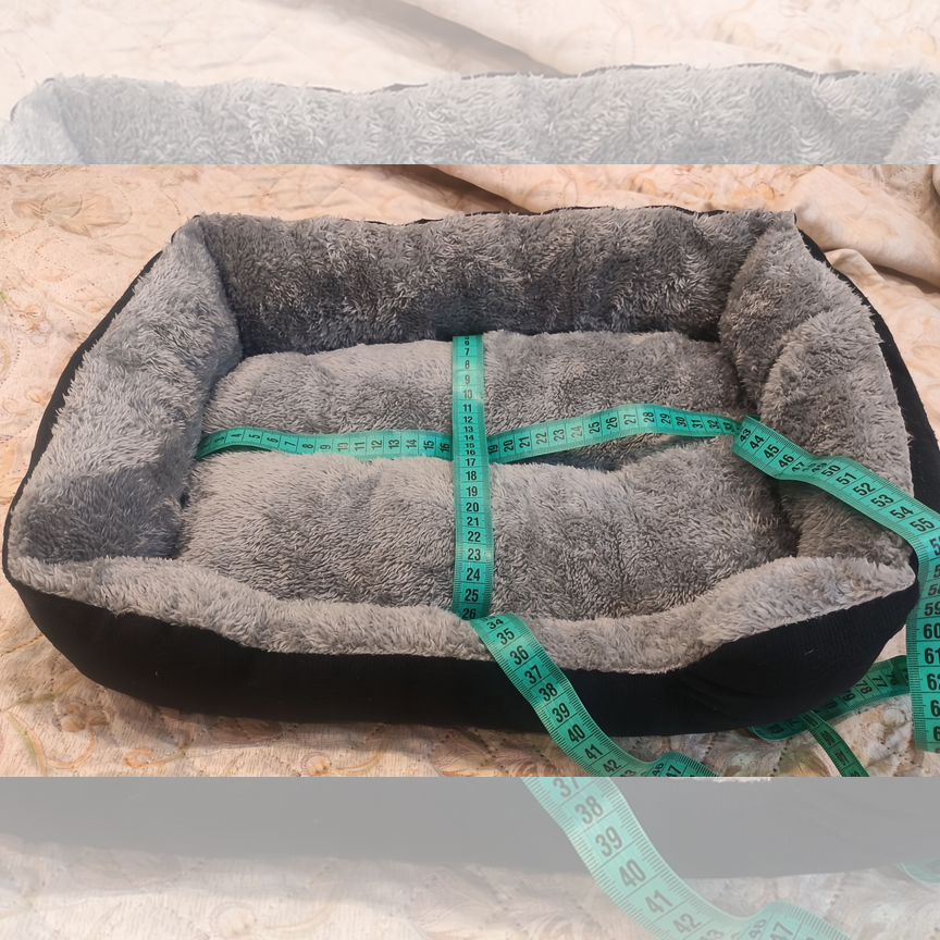 Лежанка для собак и кошек