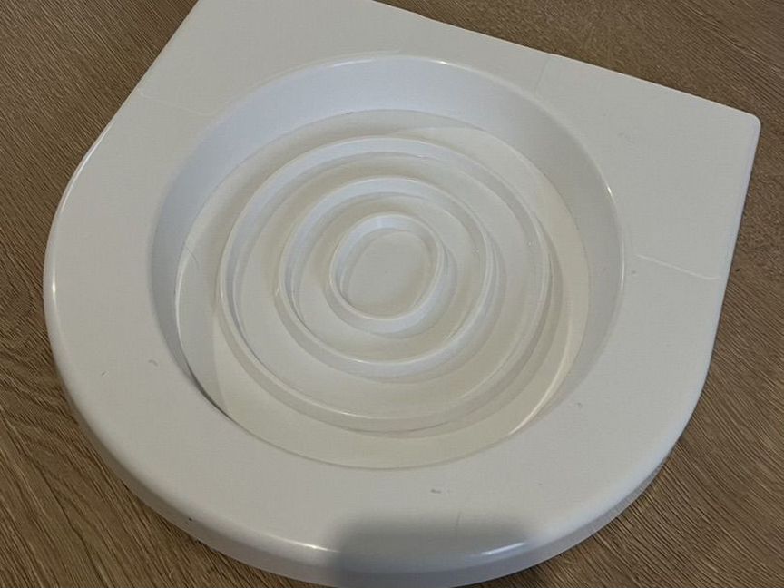 Система приучения кошек к унитазу