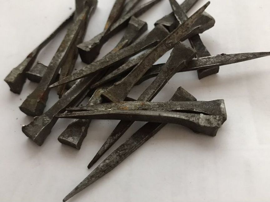 Гвозди для подковки