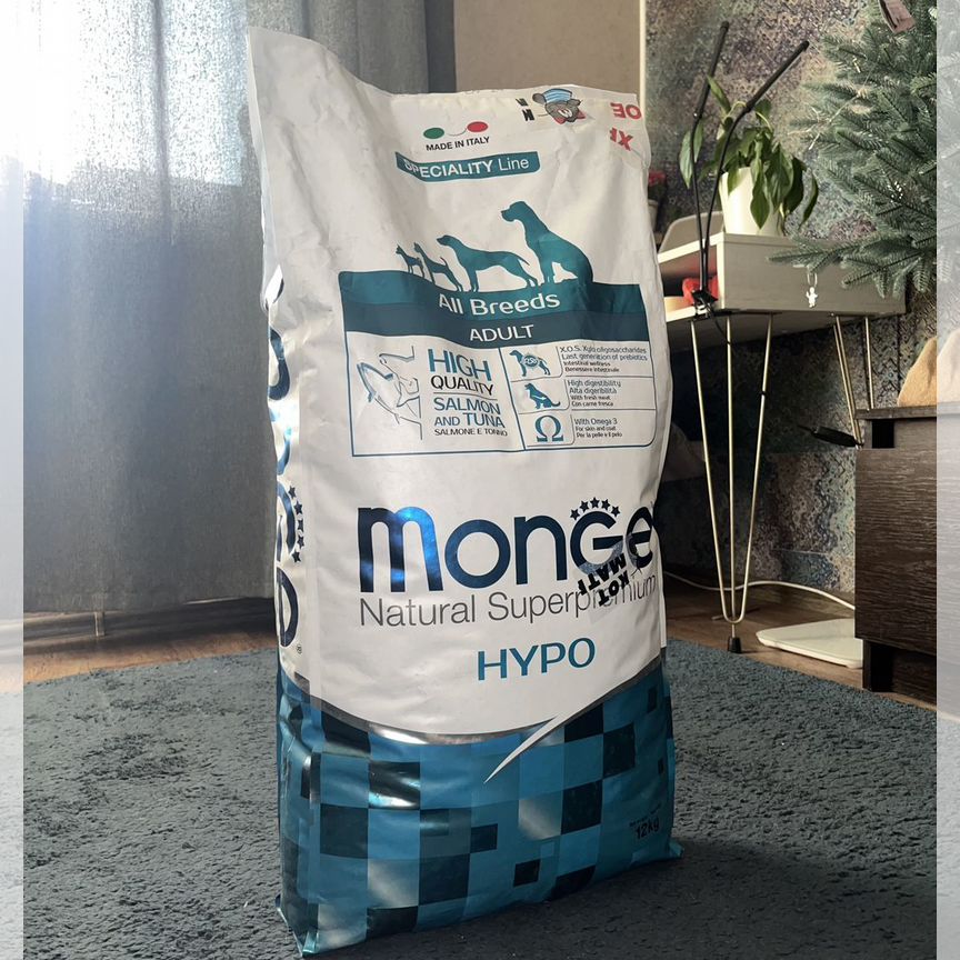 Monge 12 кг Hypo для собак с лососем