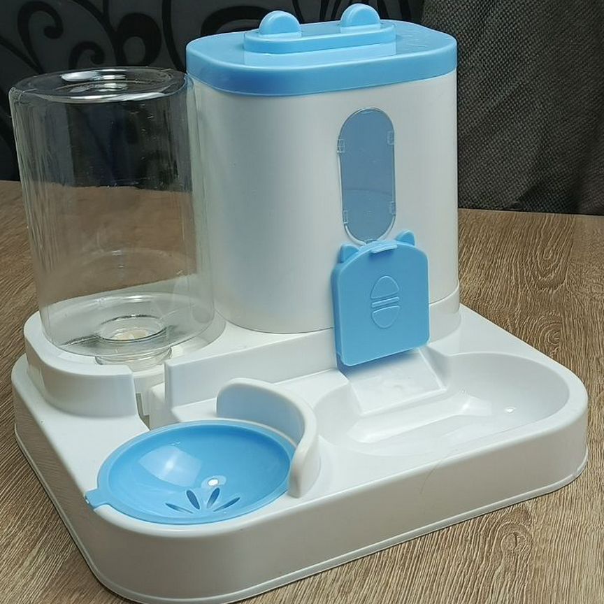 Кормушка поилка для кошек автоматическая