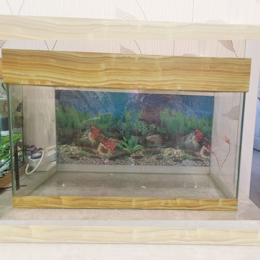 Аквариум бу 70 л