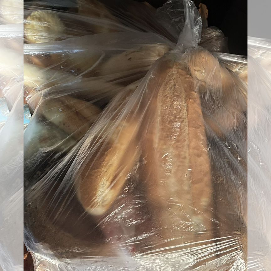 Хлеб на корм животным