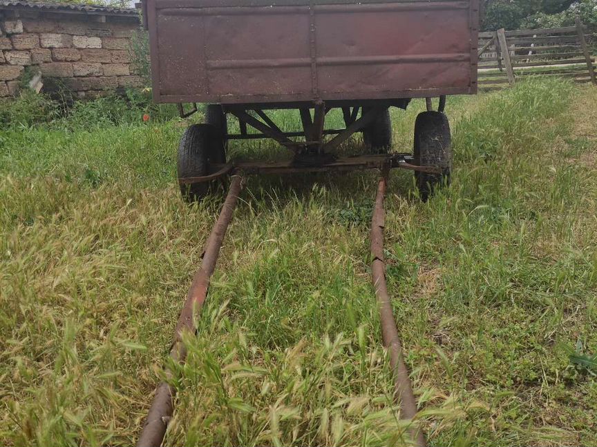 Бричка для лошади, гужевая повозка