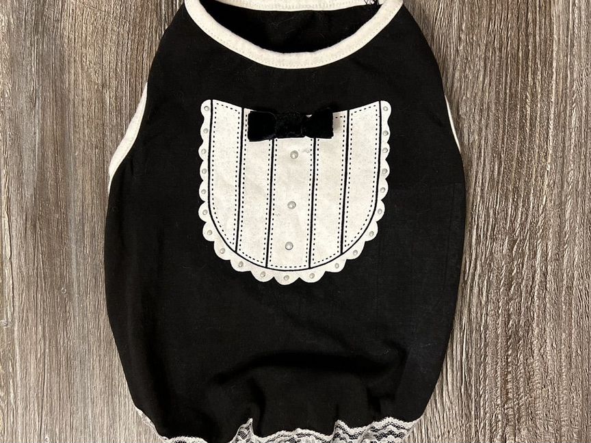 Одежда для маленькой собачки или кошки