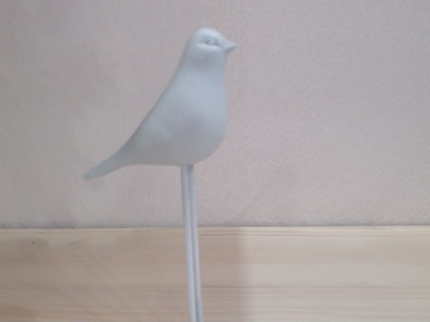 Декоративная птичка